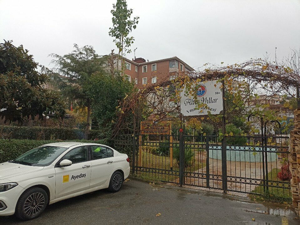 Sosyal grup Maltepe Belediyesi Altın Yıllar Yaşam Merkezi, İstanbul, foto