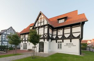 Hotel Am Burgmannshof (Brandenburg, Teltow-Fläming, Wünsdorf), otel  Wunstorf'tan