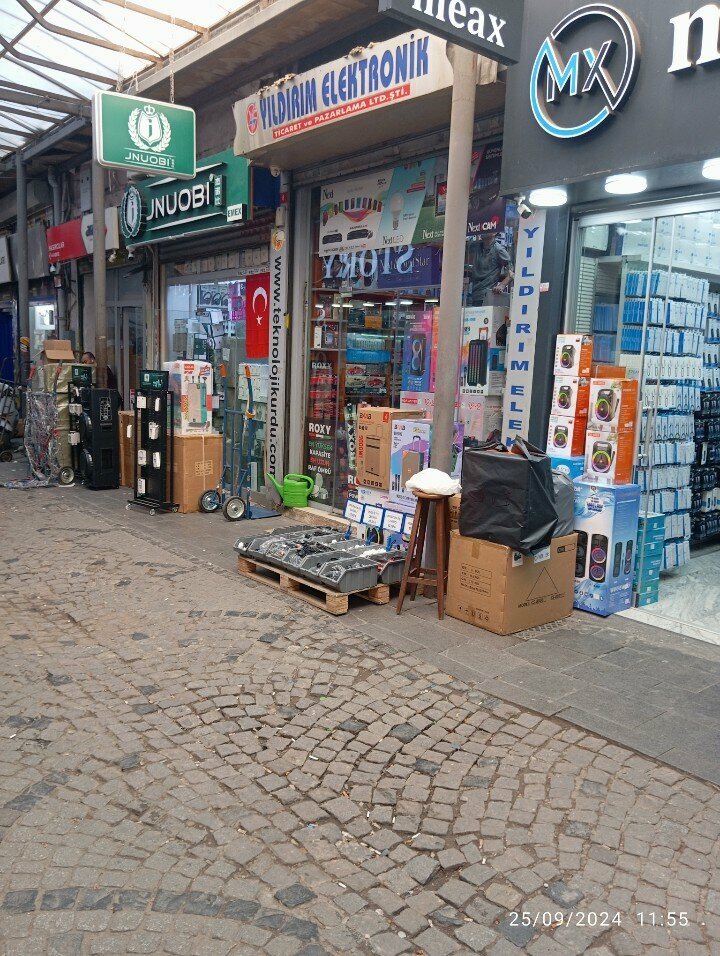 Mobilya aksesuar ve parçaları Haksan Kilit, İstanbul, foto