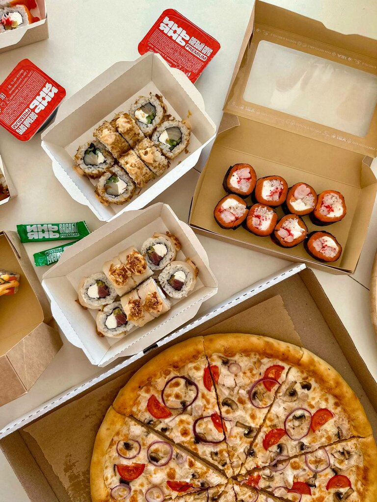 Hazır yemek teslim servisleri In-Yan, Berdsk, foto