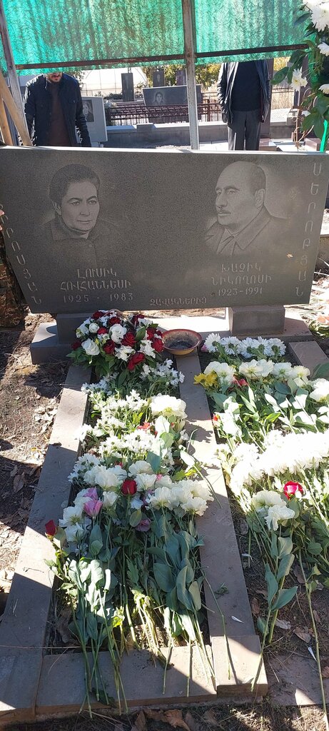 Mezarlıklar Cemetery, Armavir, foto