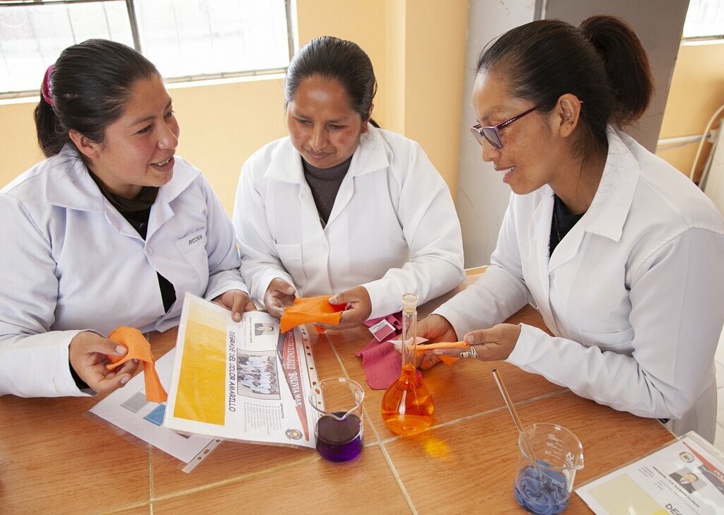 Eğitim merkezleri Formación Técnica Profesional Bolivia, La Paz, foto