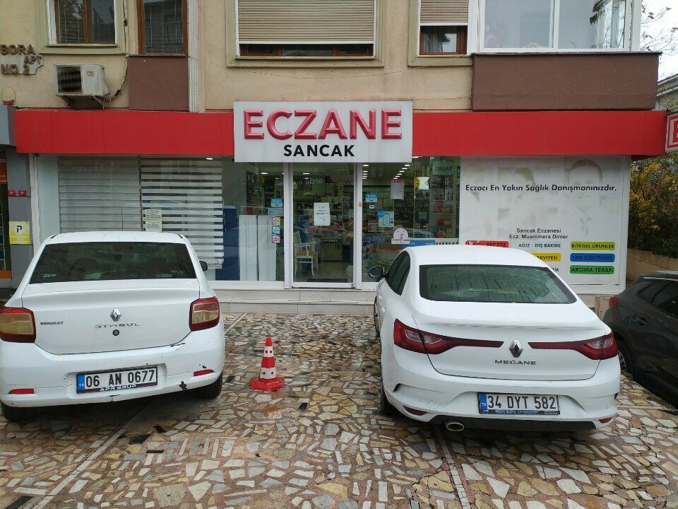 Eczaneler Sancak Eczanesi, İstanbul, foto
