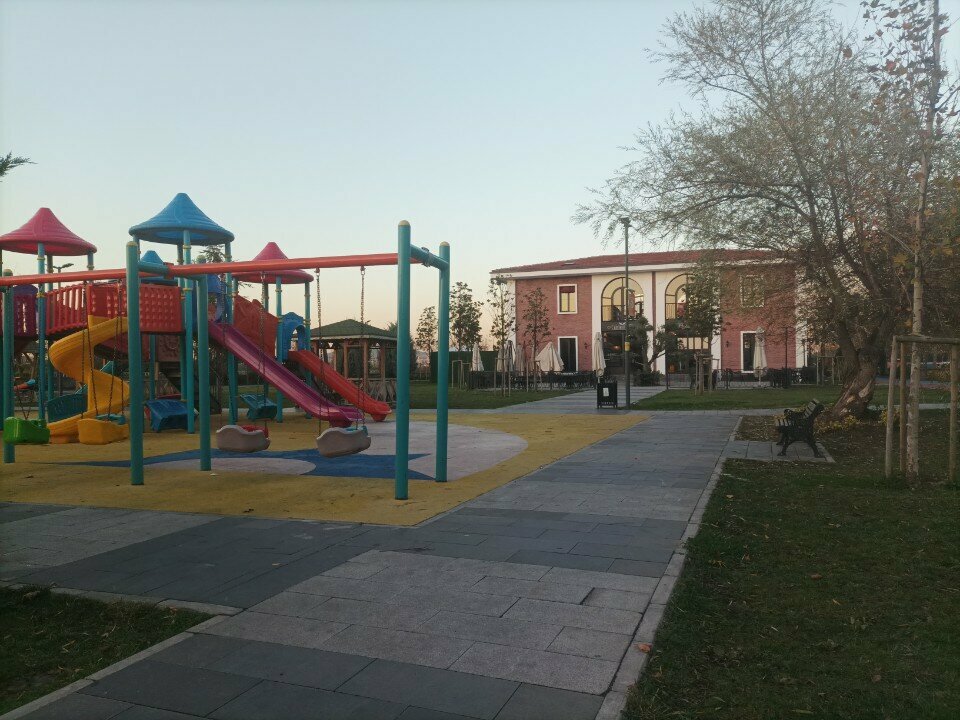 Parklar ve ormanlar Sancaktepe Parkı, İstanbul, foto