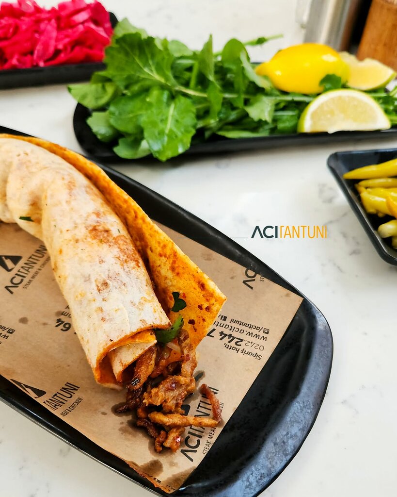 Restoran Tugi Tantuni, Antalya, foto