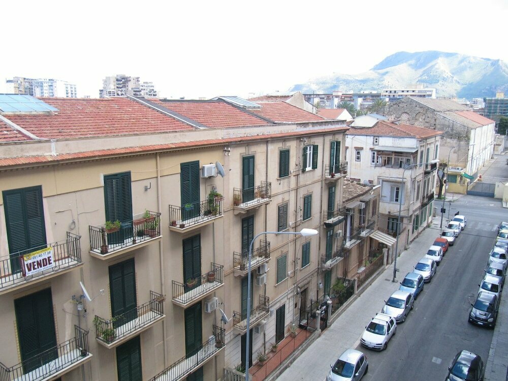 Otel Ri. Mo's Rent Room, Palermo, foto