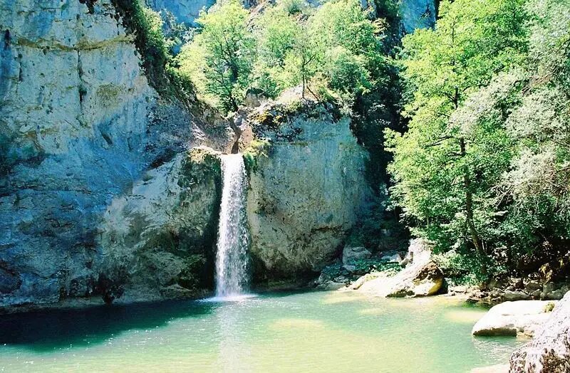 Kamp alanları Zevzek Tepesi Kamp Alanı, Çamlıyayla, foto