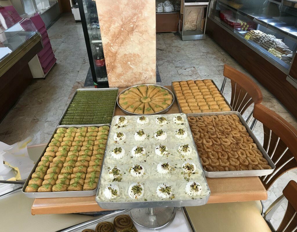 Pasta, şekerleme ve tatlı Köksal Pastanesi, Sorgun, foto