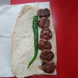 Kibar ızgara ve çiğköfte salonu Hasanbey (Balıkesir, Gönen, Hasanbey Mah., 12010. Sok., 6), restoran  Gönen'den