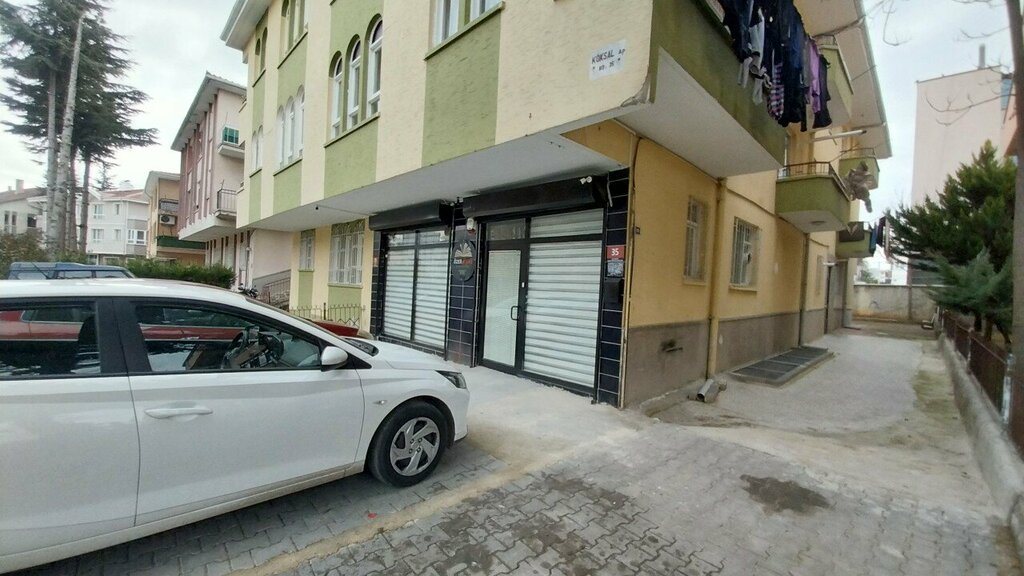 Yayınevleri, yayıncılar Özer Kiraz Yayınları, Ankara, foto