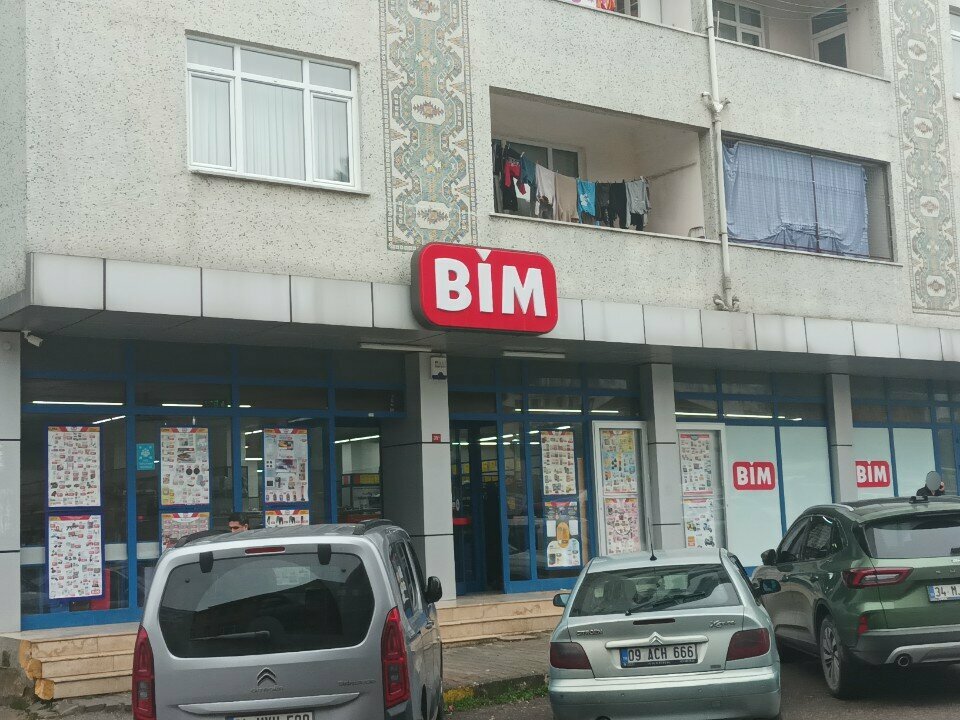 Süpermarket Bim, İstanbul, foto