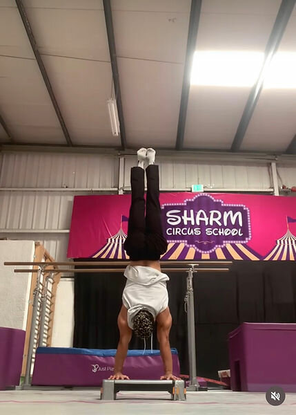 Spor okulları Sharm Circus School Dubai, Dubai, foto