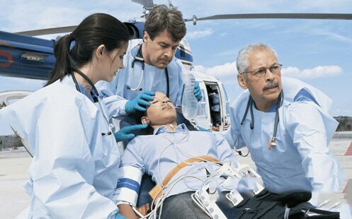 Acil yardım hizmeti Universal Air Ambulance - Bluedot, Dubai, foto
