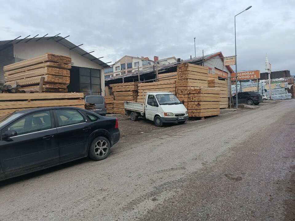Kereste üretim ve satış şirketleri Öz Ateş Orman Ürünleri, Ankara, foto