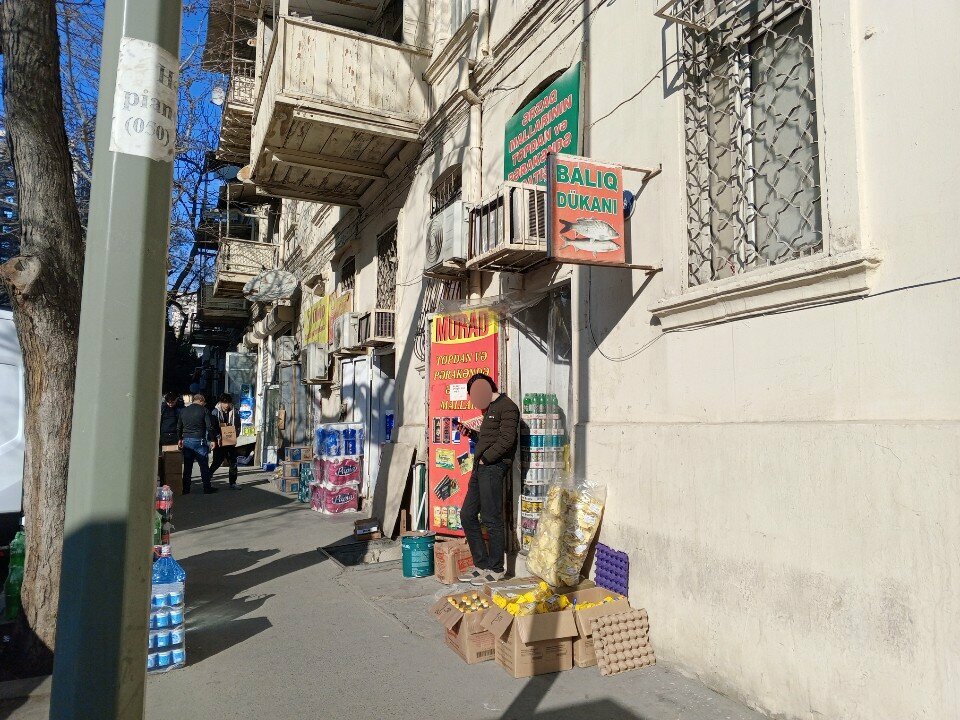 Balık ve deniz ürünleri Balıq Dükanı, Bakü, foto