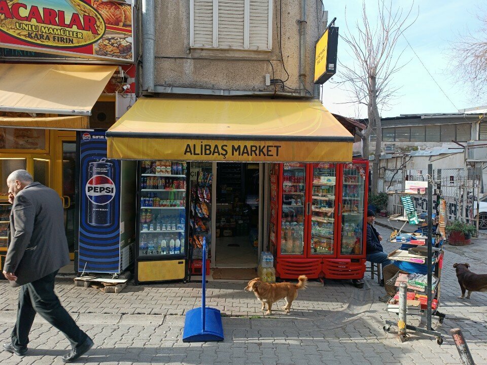 Market Alibaş Market, İzmir, foto