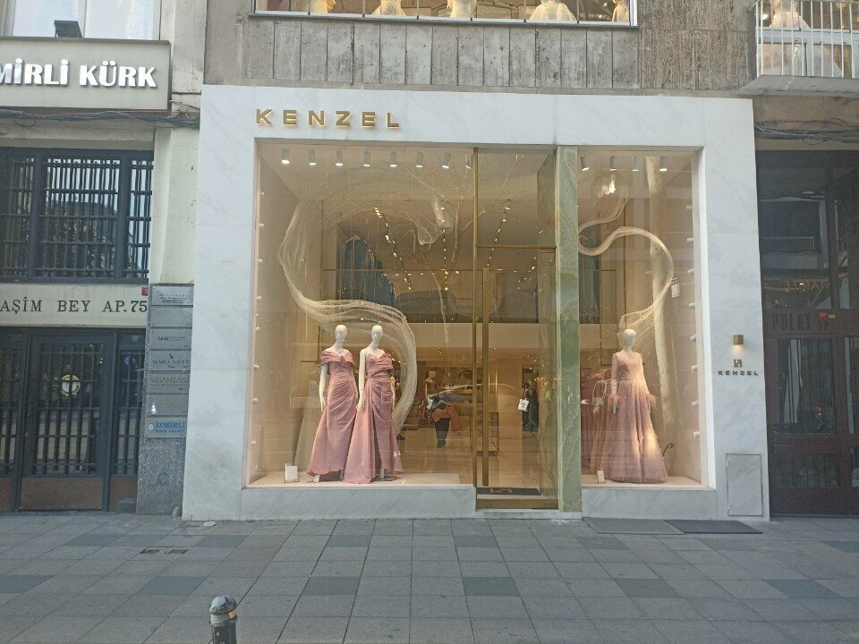 Abiye mağazaları Kenzel, İstanbul, foto