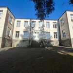 Первобедийская средняя школа (Autonomous Republic of Abkhazia, selo Pervaya Bediya, selo Vtoroy Kopyt), ortaokul  Tquarchal Bölgesi'nden