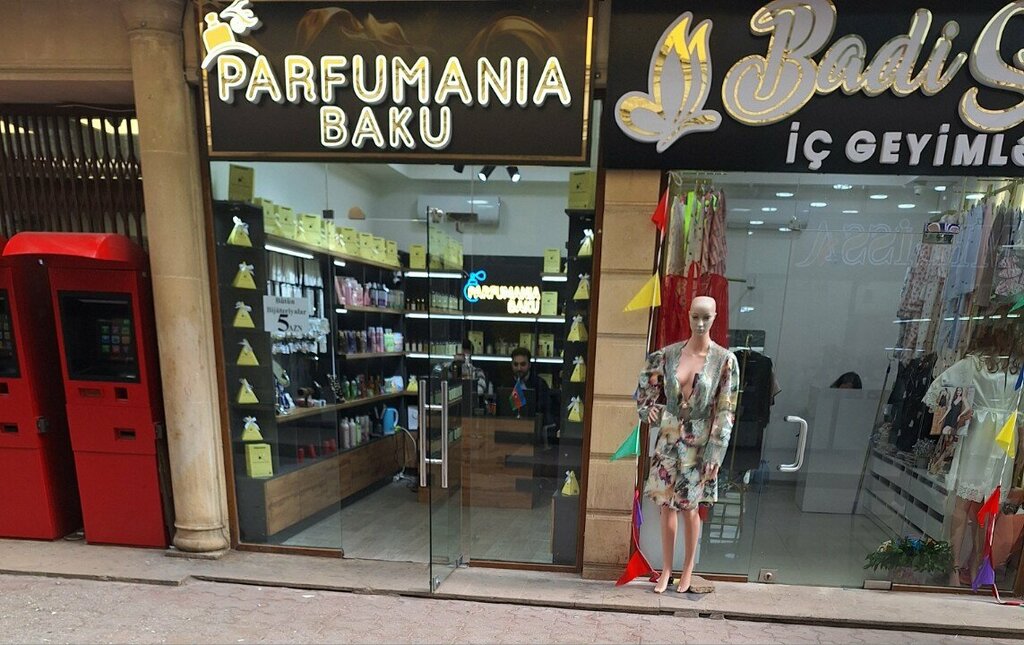 Kozmetik ve parfümeri mağazaları Parfumania Baku, Bakü, foto