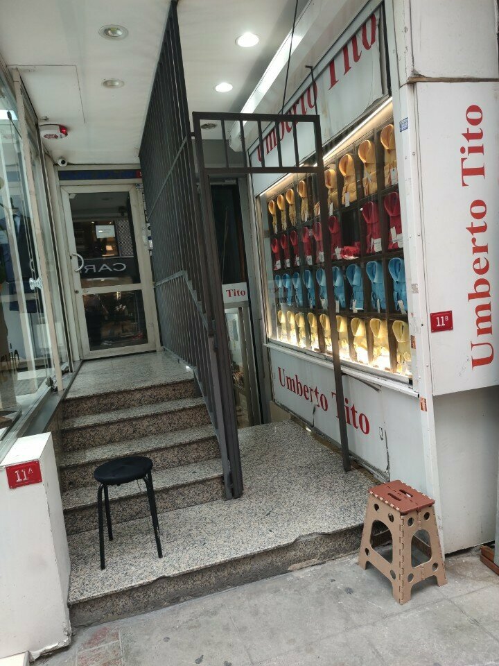 Giyim mağazası Umberto Tito, İstanbul, foto