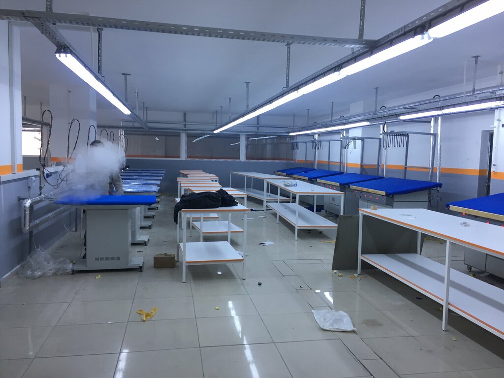 Tekstil fabrikaları Günmak Buharlı Ütü Makina Sanayi, İstanbul, foto