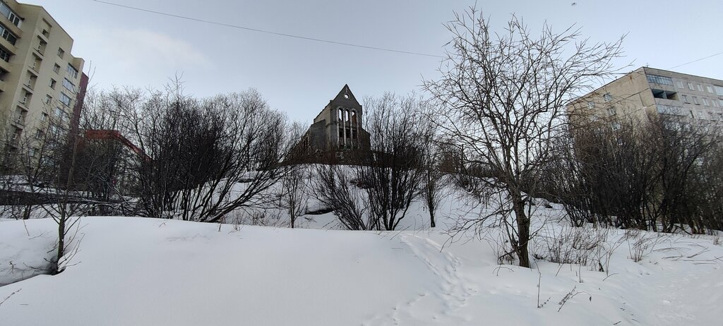 Turistik yerler Церковь Георгия Победоносца, Murmansk, foto