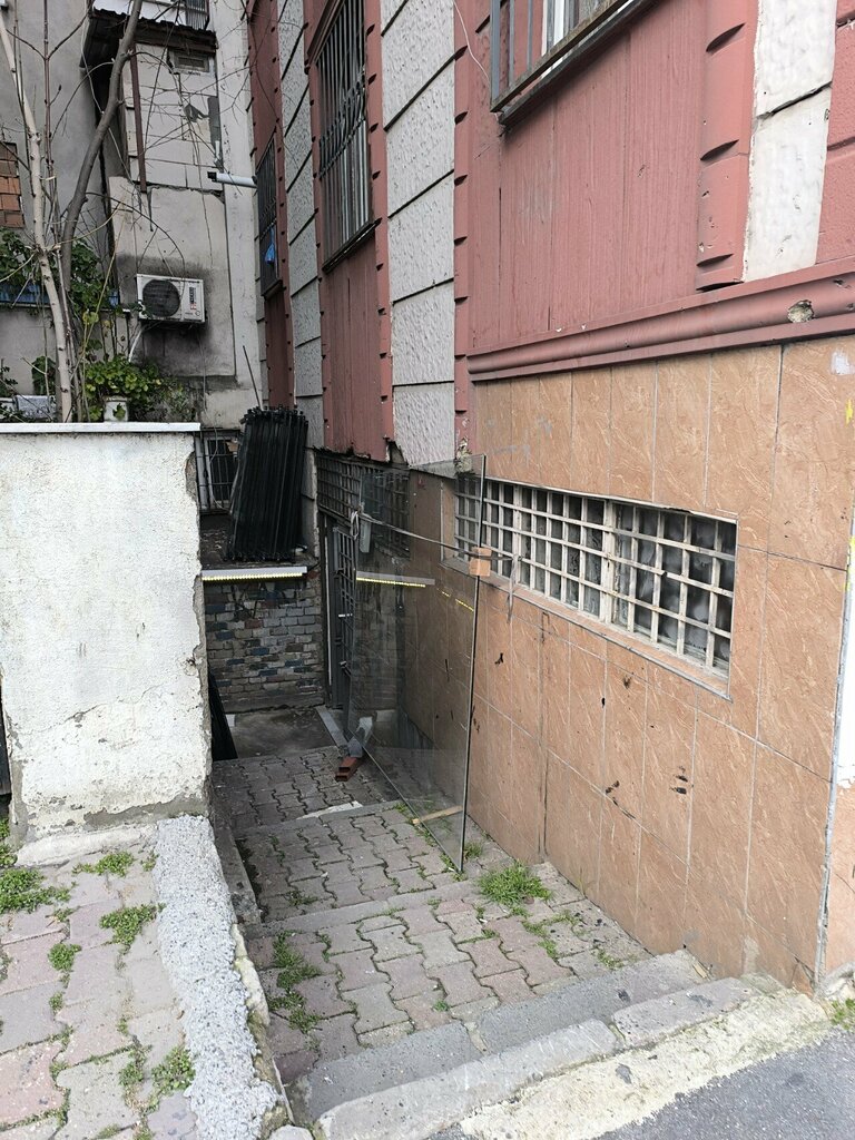 Cam atölye Akoss Cam Yapı Sistemleri, İstanbul, foto