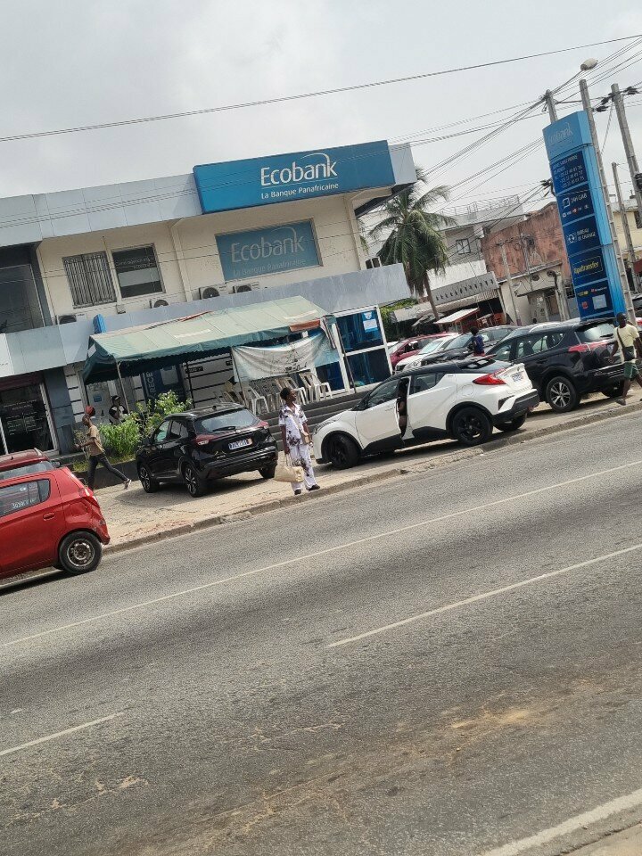 Banka Ecobank, Abican, foto