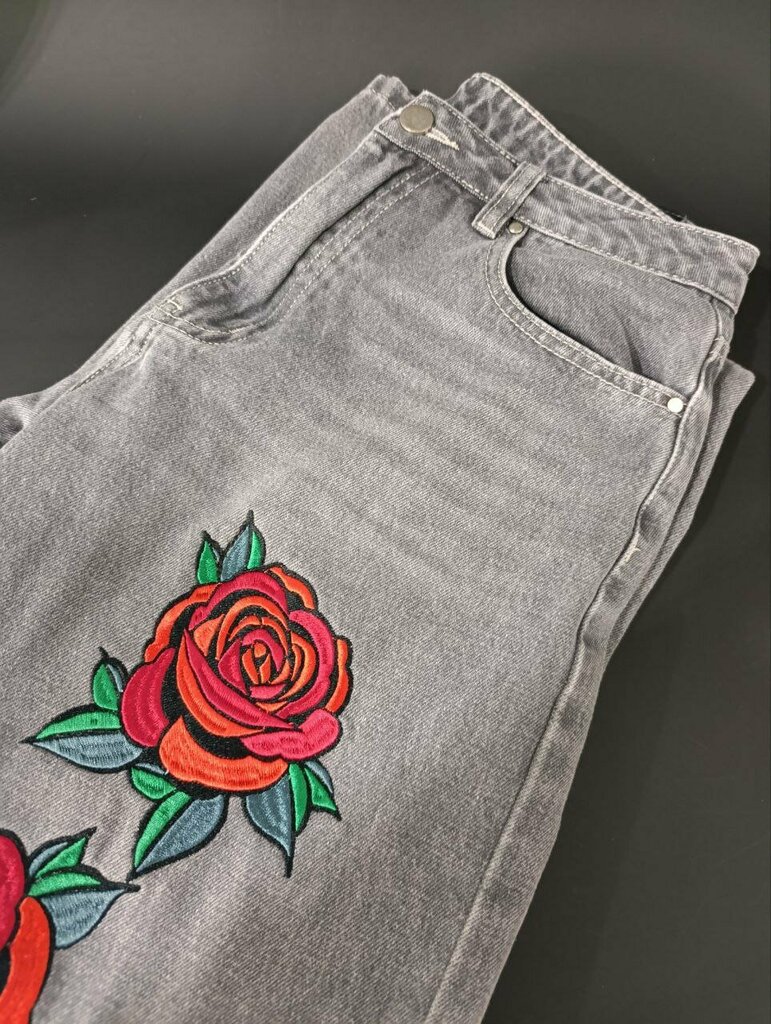 Nakış hizmetleri Artgrom, Tiumen, foto