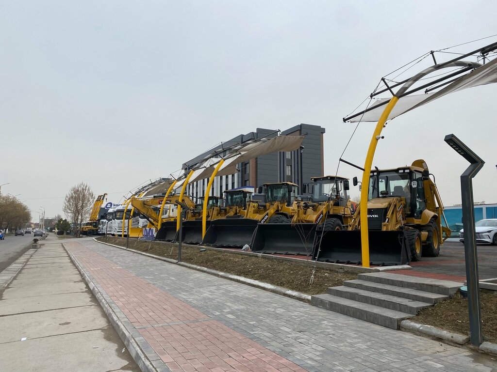 Özel üretim araç ve ekipmanları Future Auto Works, Taşkent, foto