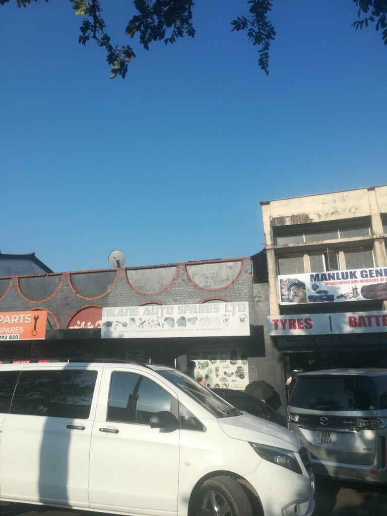 Otomobil yedek parçaları Nkane Auto Spares, Lusaka, foto
