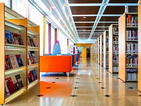 Kütüphaneler Khalifa Park Library, Abu Dabi, foto