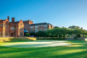 Hanbury Manor Marriott Hotel & Country Club (England, Hertfordshire, Cambridge Road), otel  Hertfordshire County'den