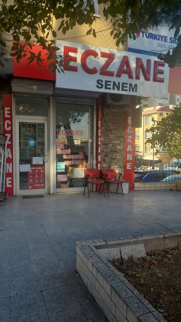 Eczaneler Senem Eczanesi, Ankara, foto