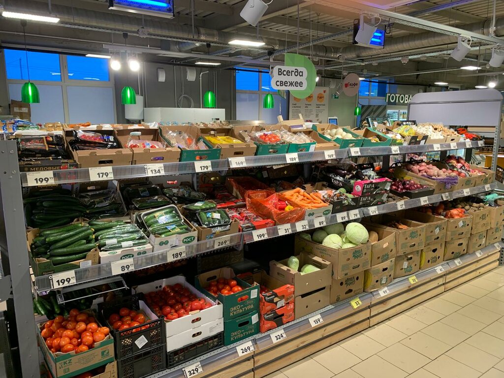 Süpermarket Pyatyorochka, Yamal‑Nenets Özerk Bölgesi, foto