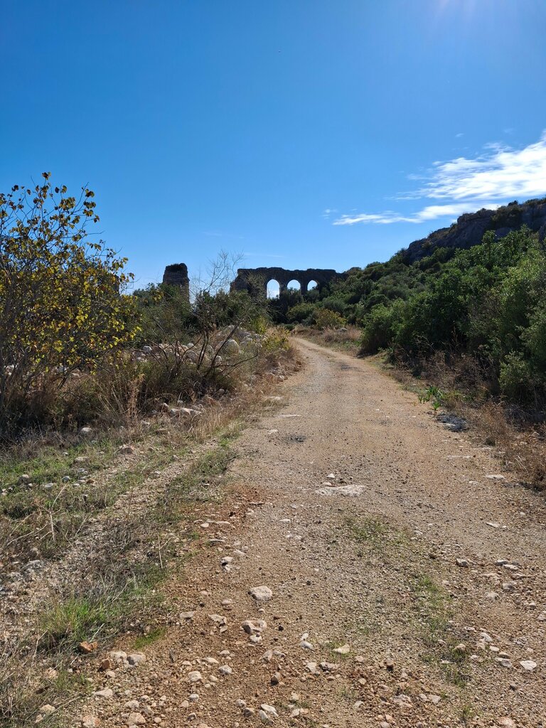 Turistik yerler Roma Su Kemeri, Erdemli, foto