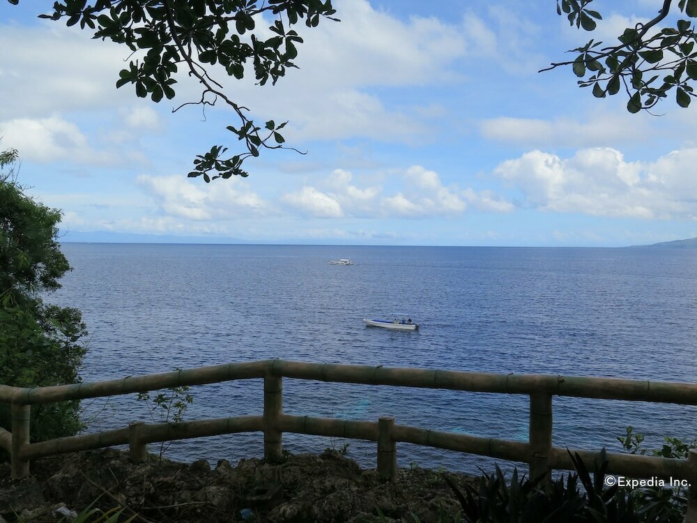 Otel Alexis Cliff Dive Resort, Bohol, foto