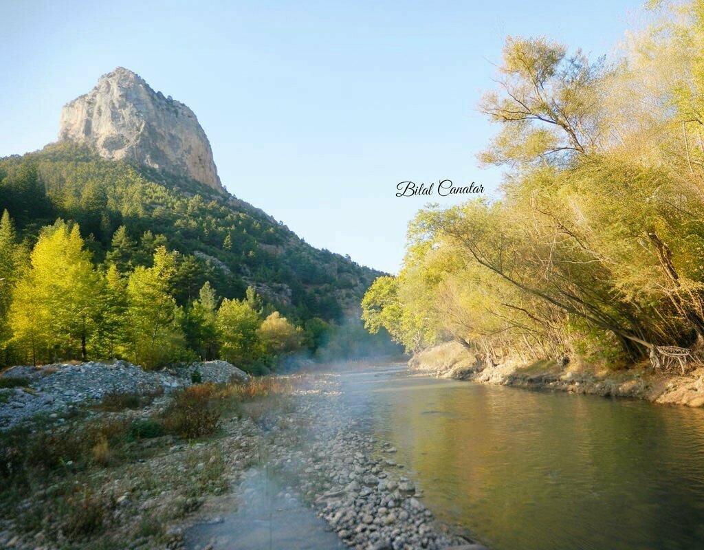 Tren istasyonu Türkiye Cumhuriyeti Devlet Demiryolları, Pozantı, foto