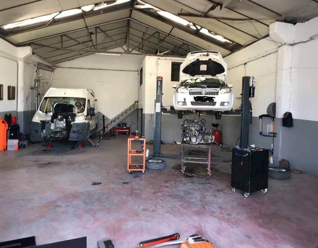 Otomobil servisi Teknik Garaj, Balıkesir, foto
