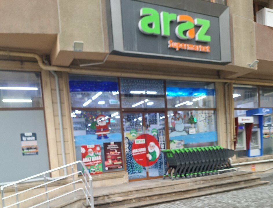 Hipermarket Araz, Bakü, foto