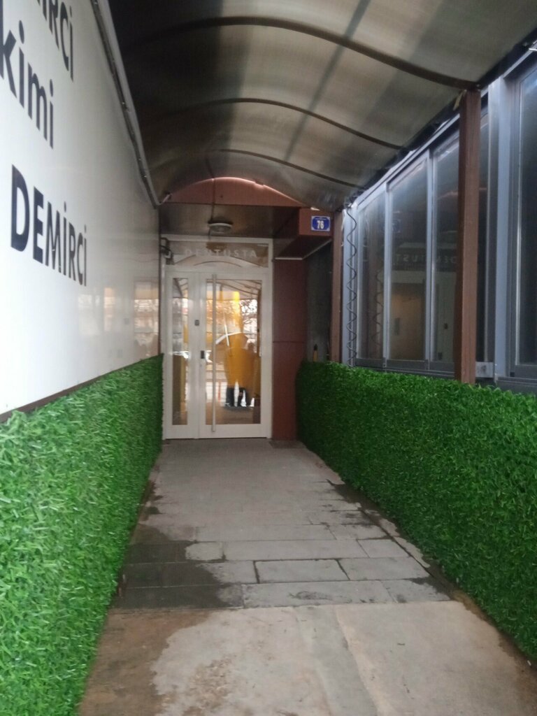 Özel ağız ve diş sağlığı klinikleri ve muayenehaneleri Dentusta, Ankara, foto