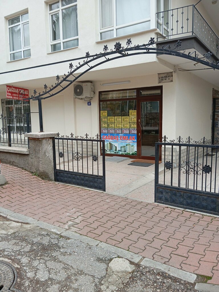 Emlak ofisi Çağdaş Emlak, Ankara, foto
