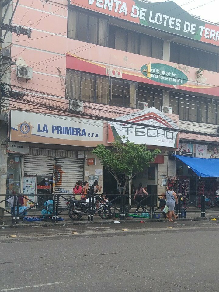 Emlak ofisi Aesora Comercial Claudia Yaune, Santa‑Krus, foto