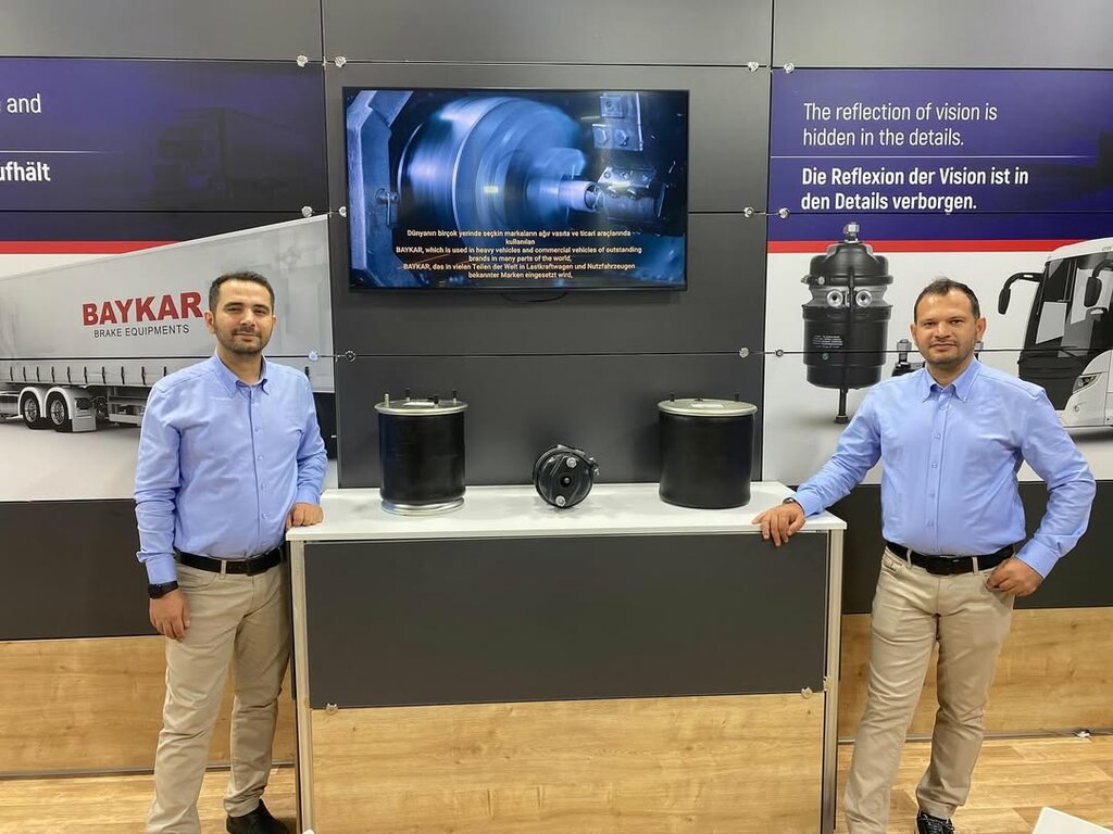 Otomobil yedek parçaları Baykar, Konya, foto