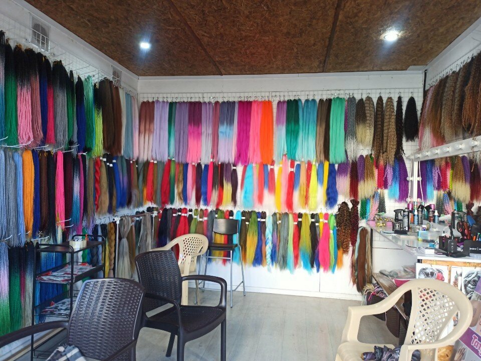 Kuaförler Студия плетения афрокосичек, Krasnodarski krayı, foto