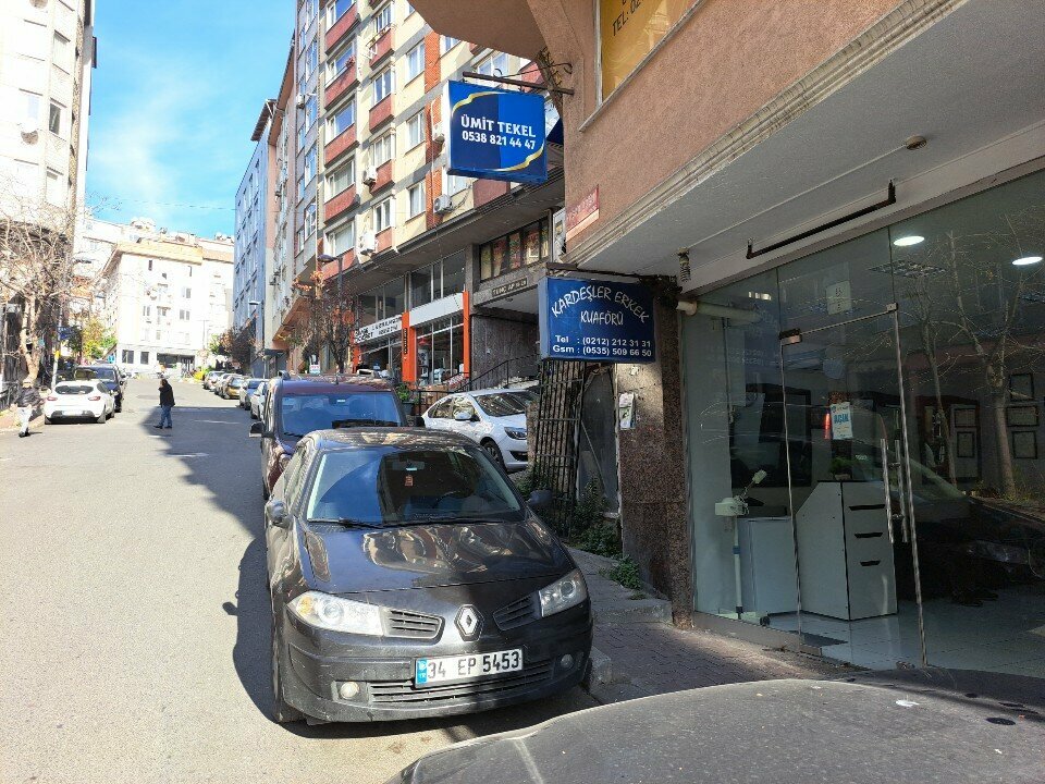 Berberler Kardeşler Erkek Kuaförü, İstanbul, foto