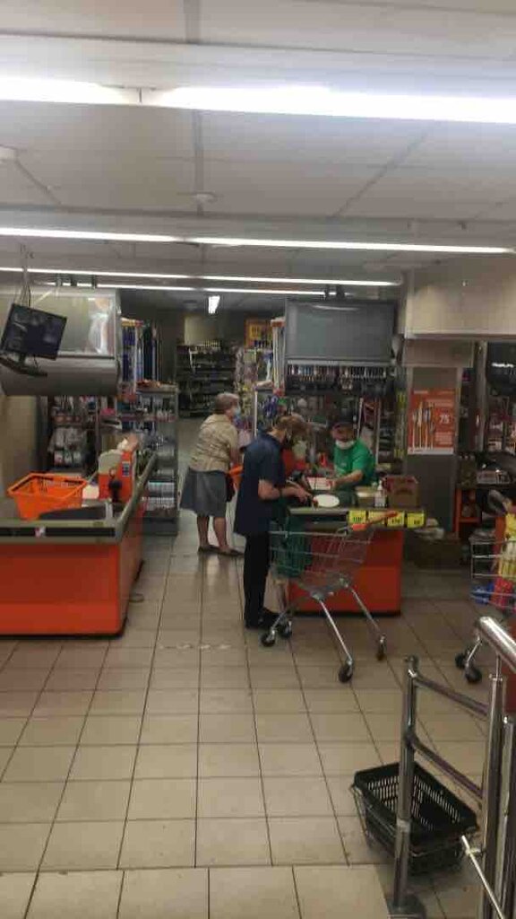 Süpermarket Dixy, Moskova, foto