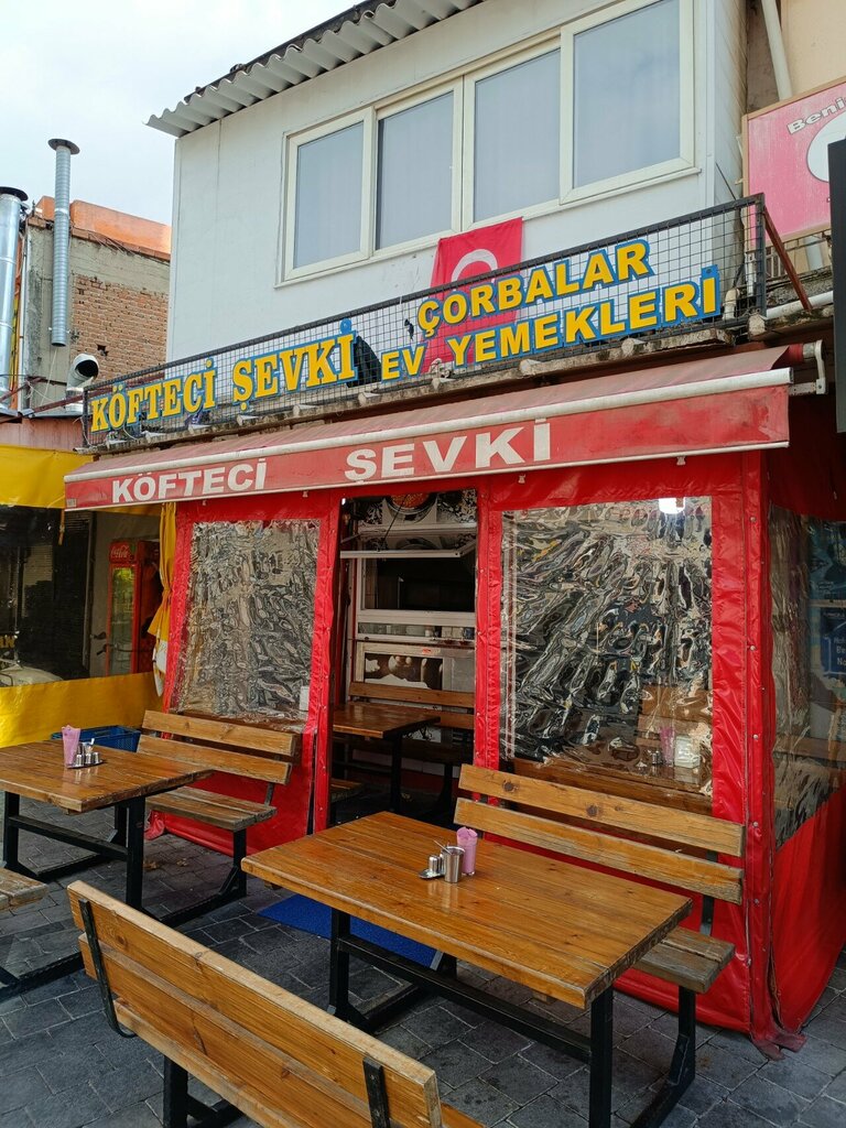Restoran Köfteci Şevki, İzmir, foto