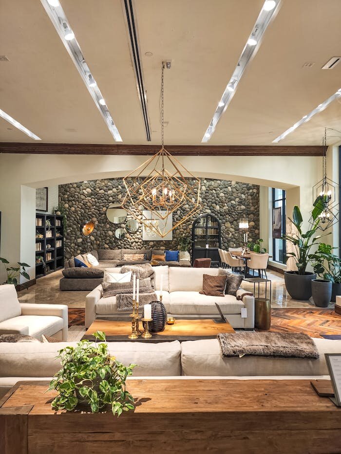 Mobilya mağazaları Asif & Habib Used Furniture Trading, Dubai, foto