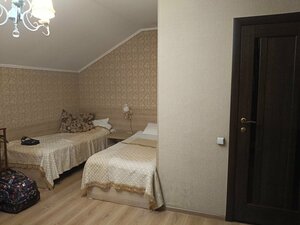 Lavitor Hotel (Kasymaly Bayalinov Street No:166А, Bishkek), otel  Bişkek'ten